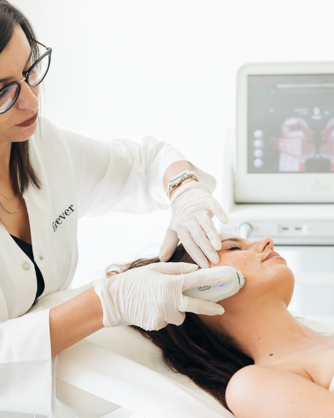 Ulthera - treatment for sagging skin | Forever Institut